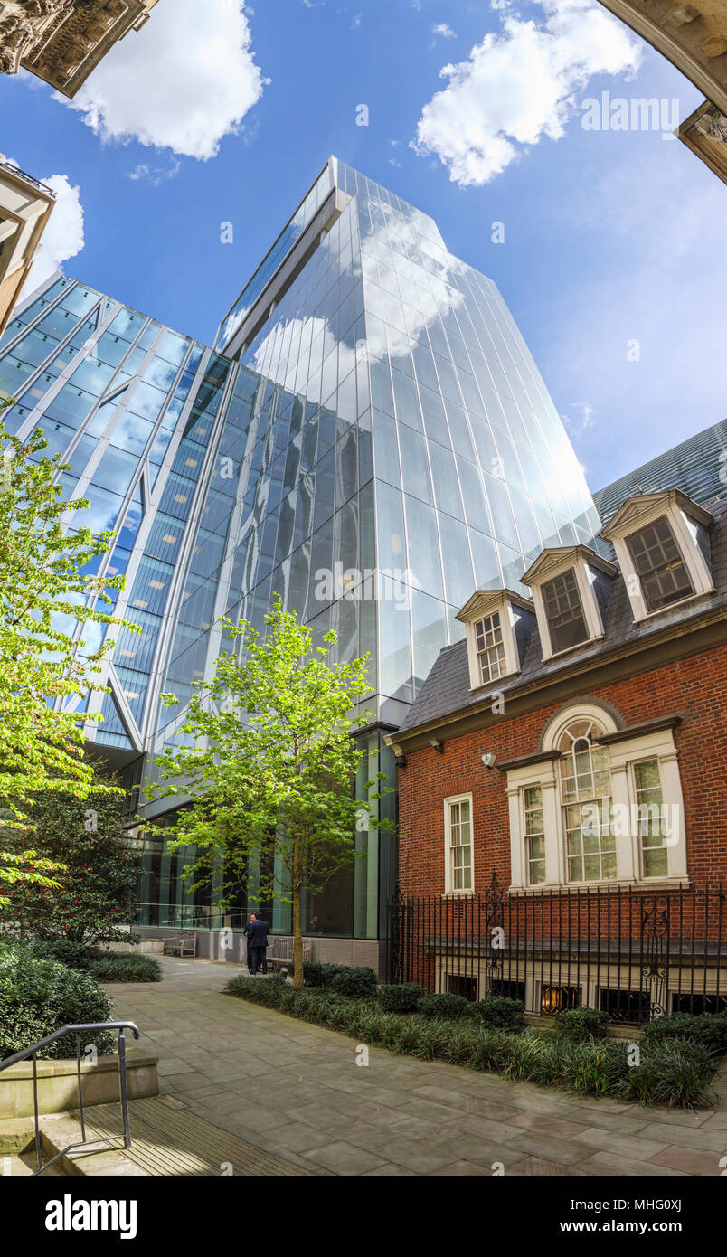 Rothschilds london headquarters hi-res stock photography and images - Alamy