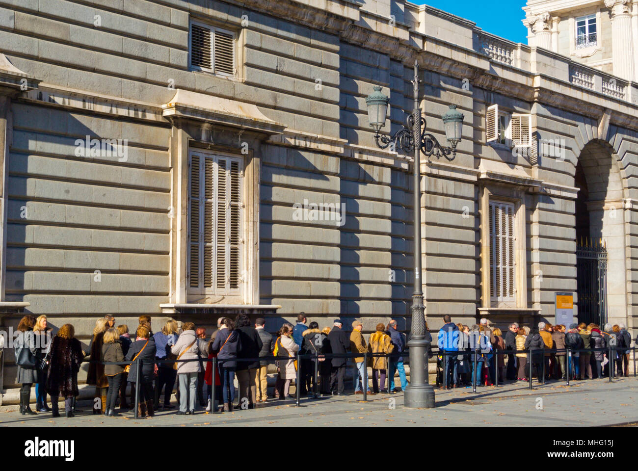 Queue in front of Palacio Real, Royal Palace, Madrid, Spain Stock Photo ...
