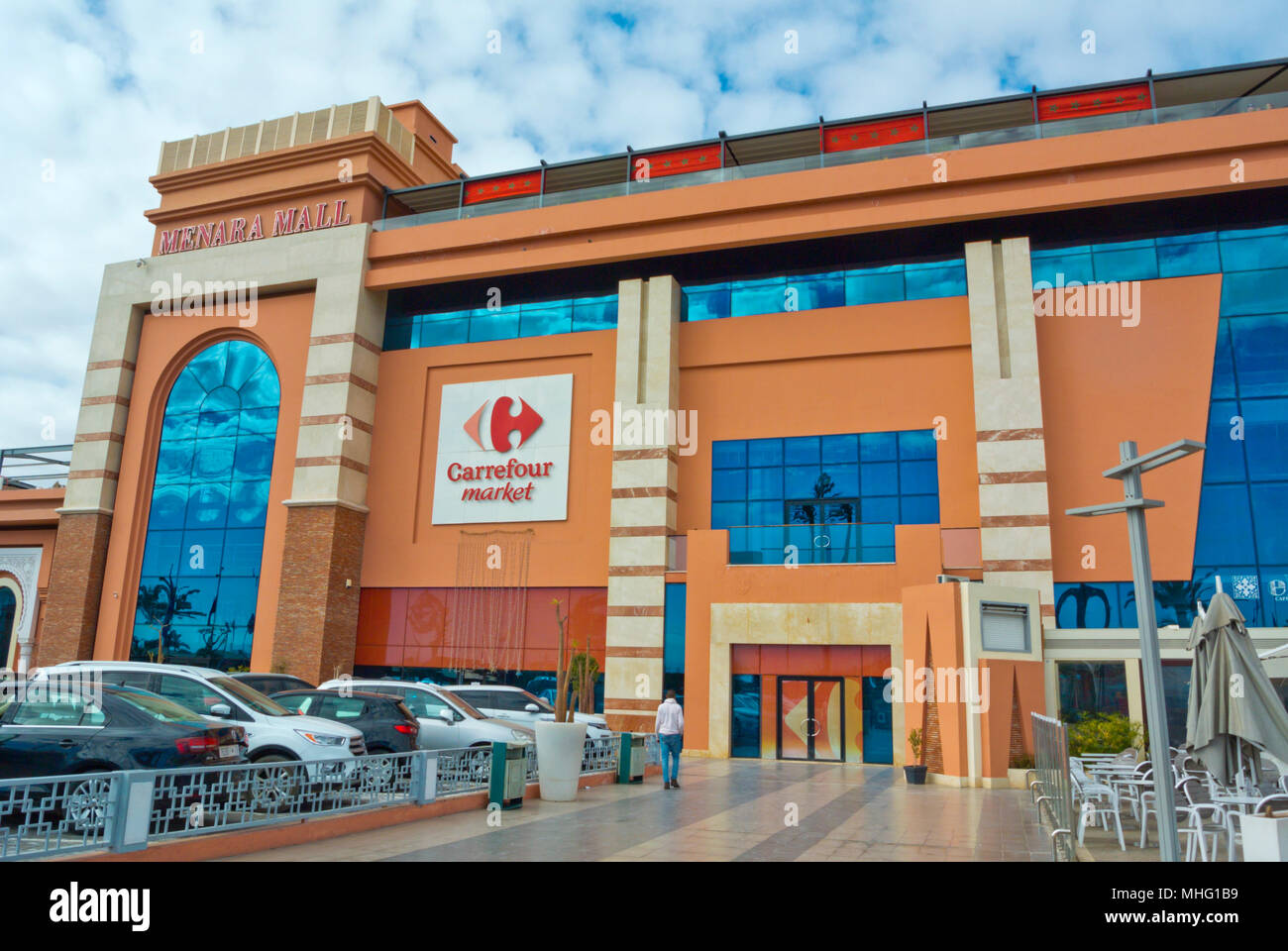 Menara mall marrakesh hi-res stock photography and images - Alamy Menara mall marrakesh hi-res stock photography and images - Alamy