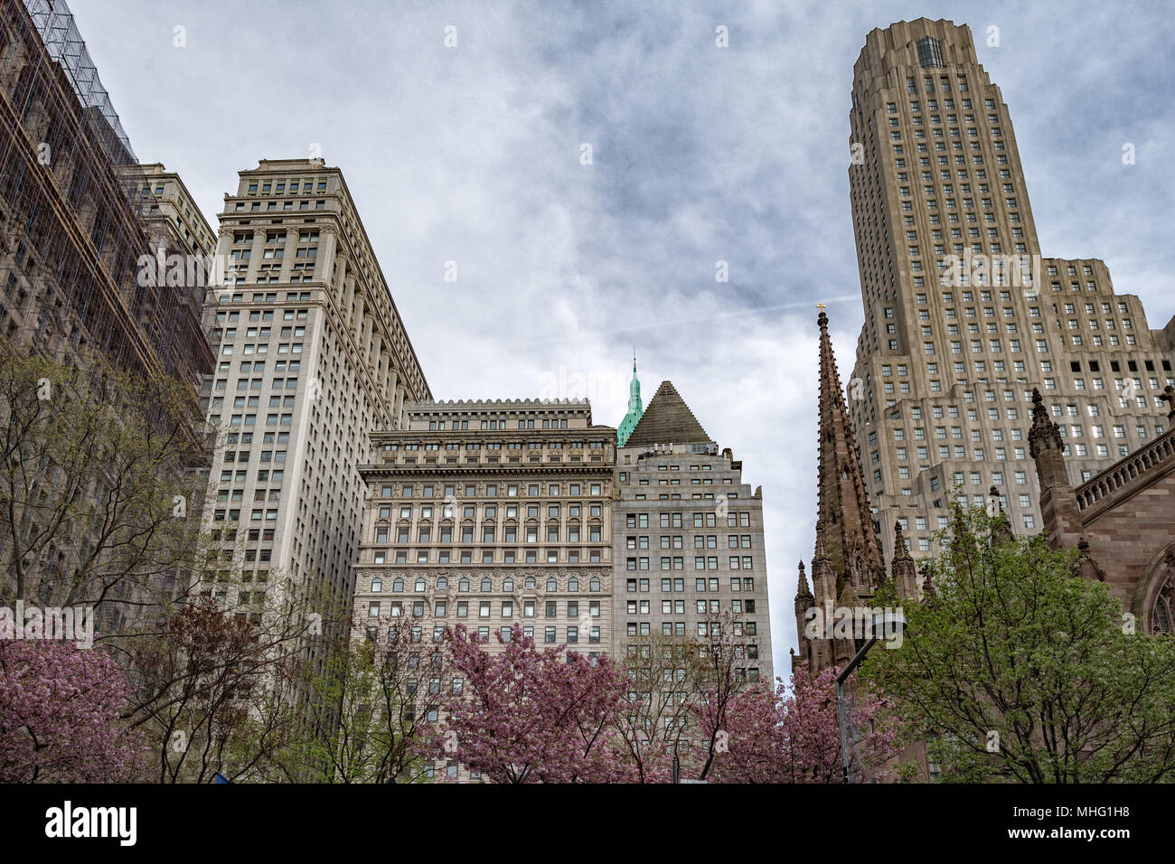 new york trinity place buildings view Stock Photo - Alamy