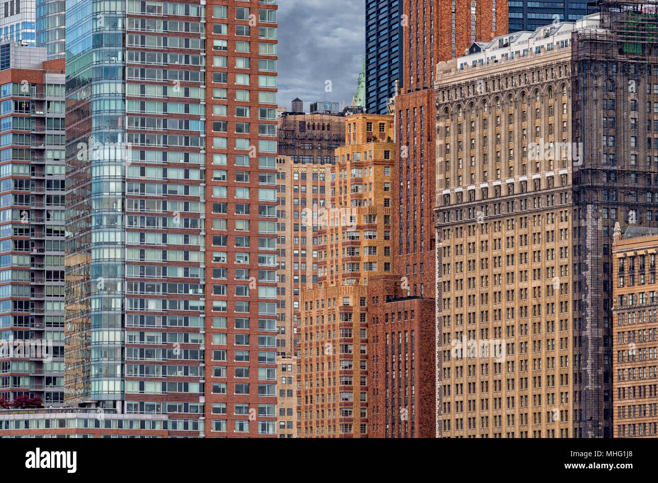 new york manhattan skyscrapers building detail reflections on windows ...