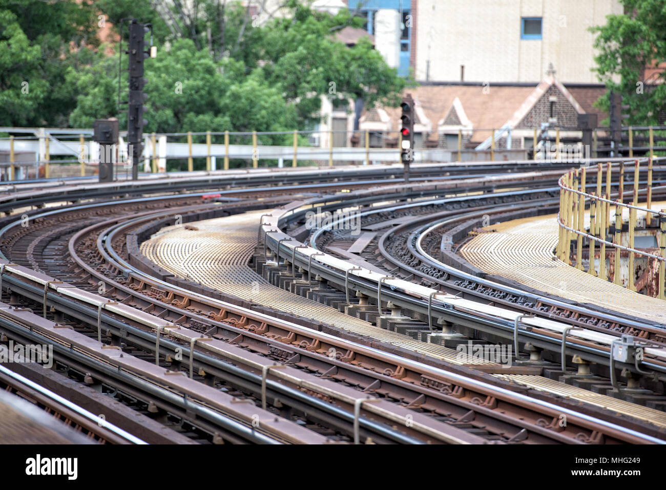 new york metro train tracks at bronx station Stock Photo - Alamy
