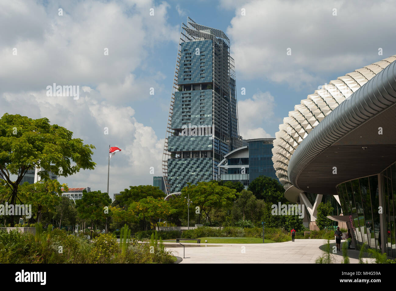 Durian building esplanade centre singapore hi-res stock photography and ...