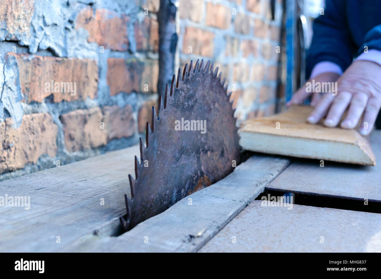 Using a rotary saw hi-res stock photography and images - Alamy