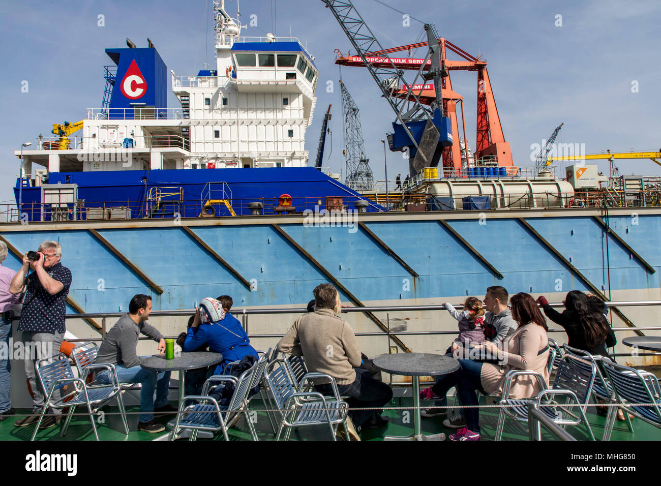 Spido harbor hi-res stock photography and images - Alamy