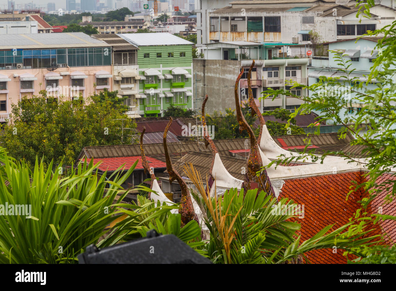 Cho Fa or Chofa finials on roof of Buddhist Temple Stock Photo - Alamy