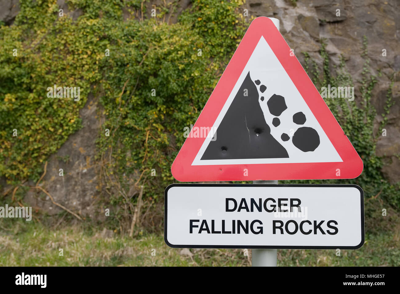 Falling Rocks Sign