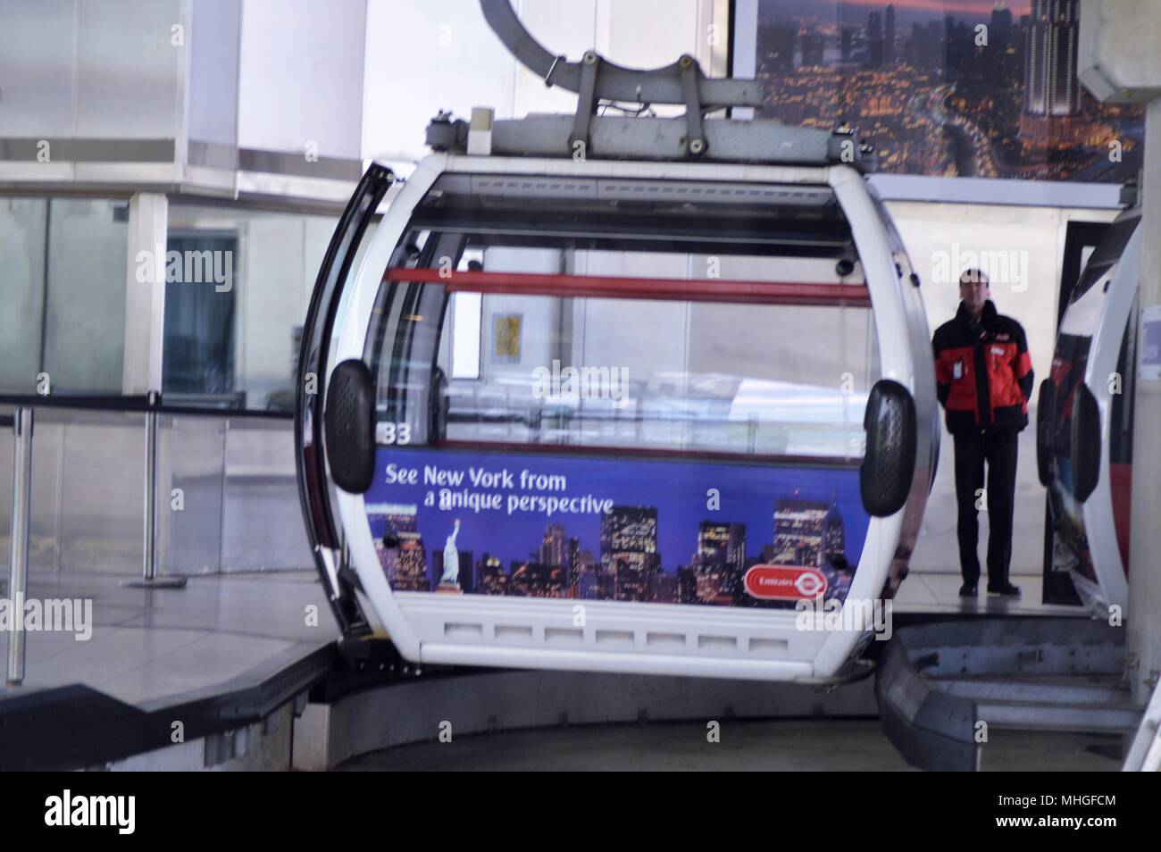Emirates Cable Car and The MBNA Thames Clipper Stock Photo - Alamy