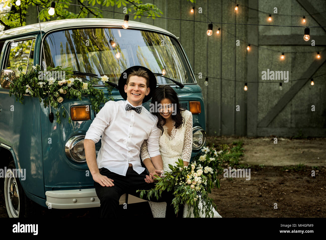 Happy old people on bus hi-res stock photography and images - Alamy