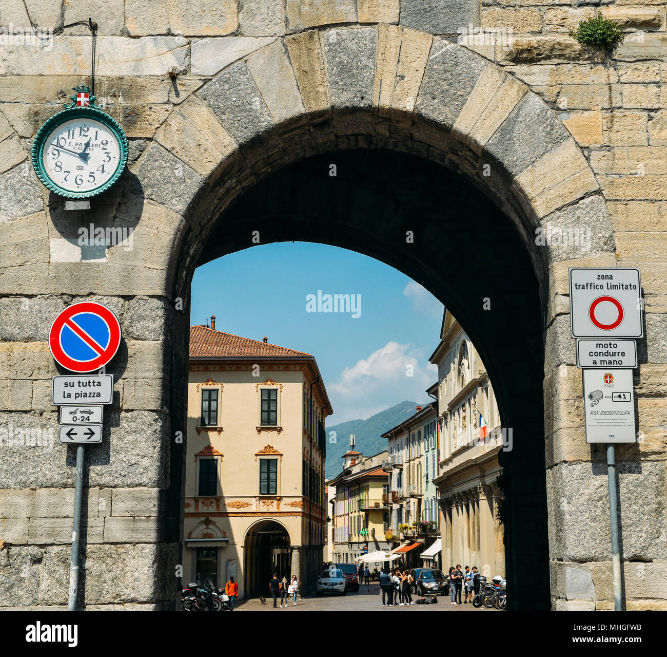 Porta torre como italy hi-res stock photography and images - Alamy