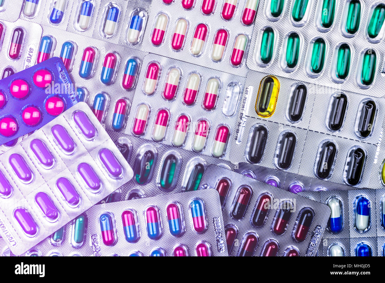 Packaging of medicaments hi-res stock photography and images - Alamy