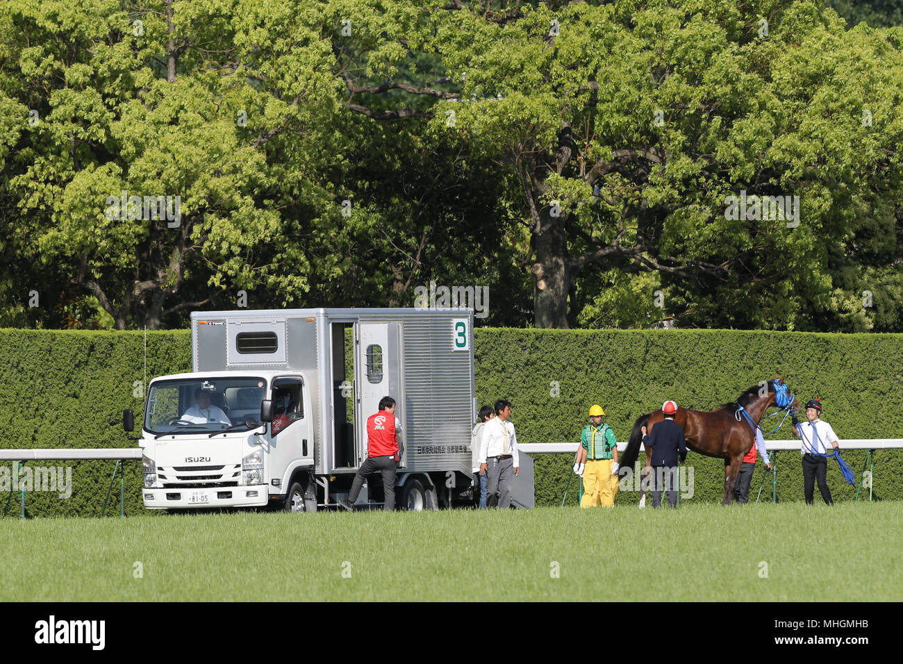 Kyoto, Japan. 29th Apr, 2018. Rainbow Line Horse Racing : Rainbow Line ...