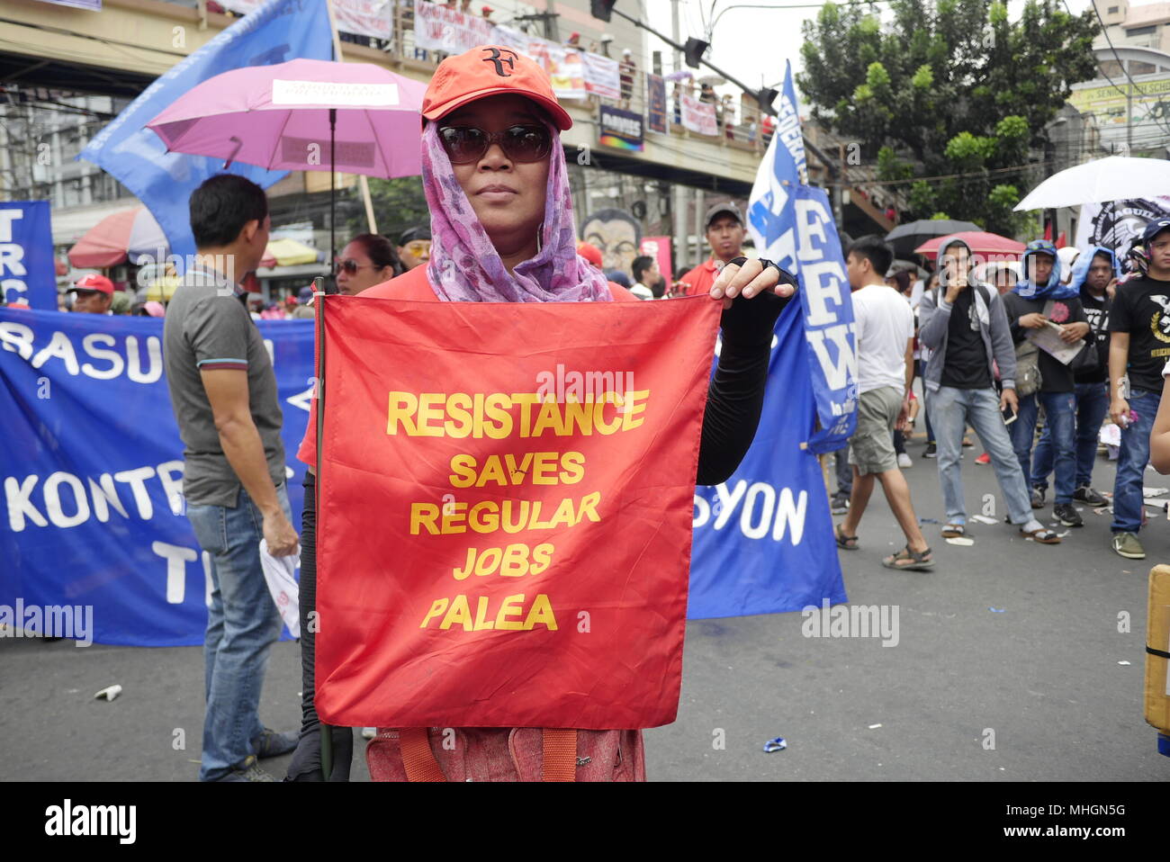Filipino laborer hi-res stock photography and images - Alamy