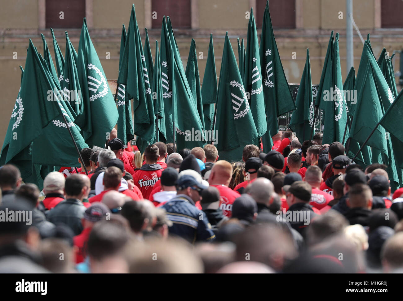 01 May 2018, Germany, Chemnitz: Participants of a right-wing ...