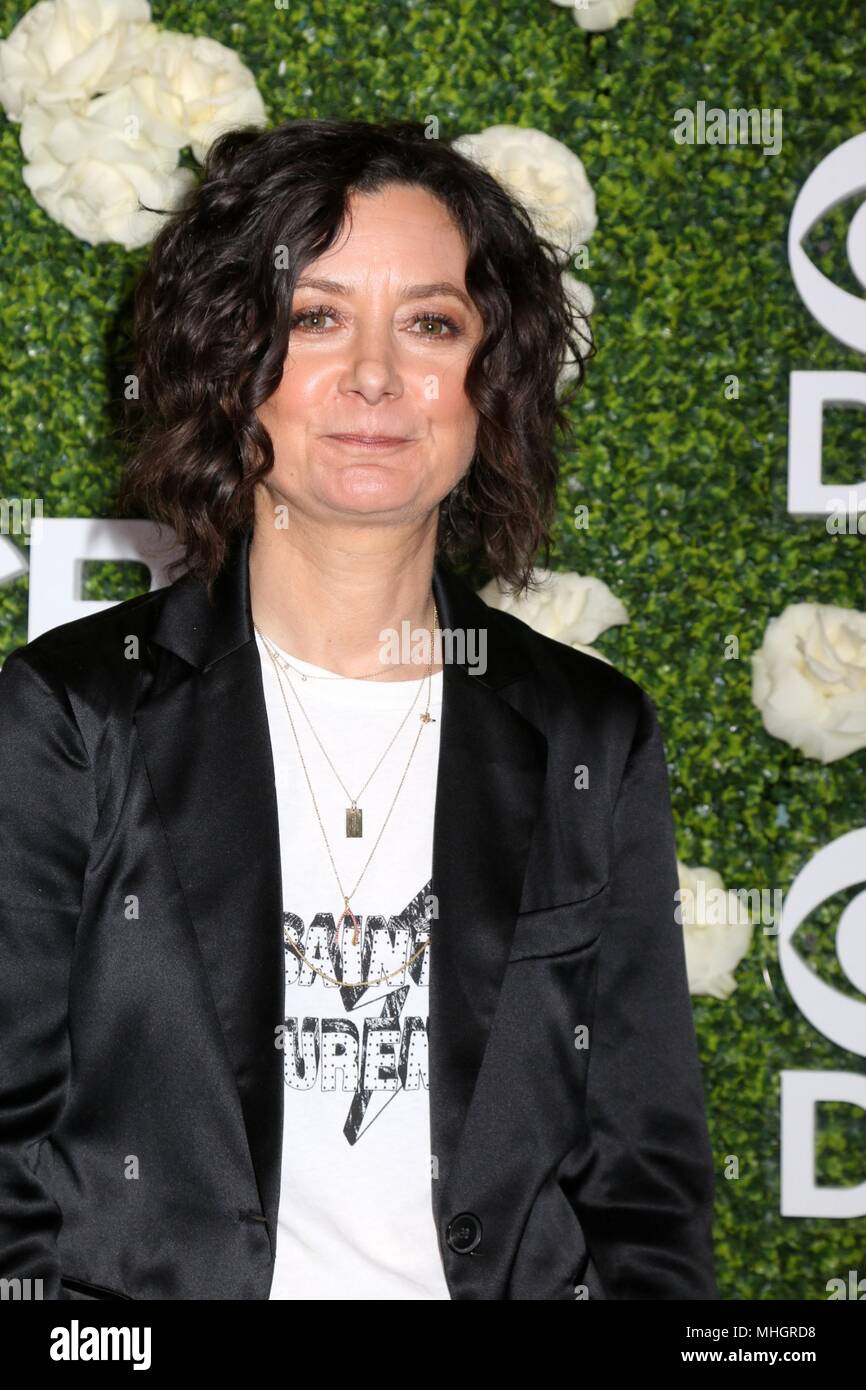 Pasadena, CA. 29th Apr, 2018. Sara Gilbert at arrivals for CBS Daytime ...