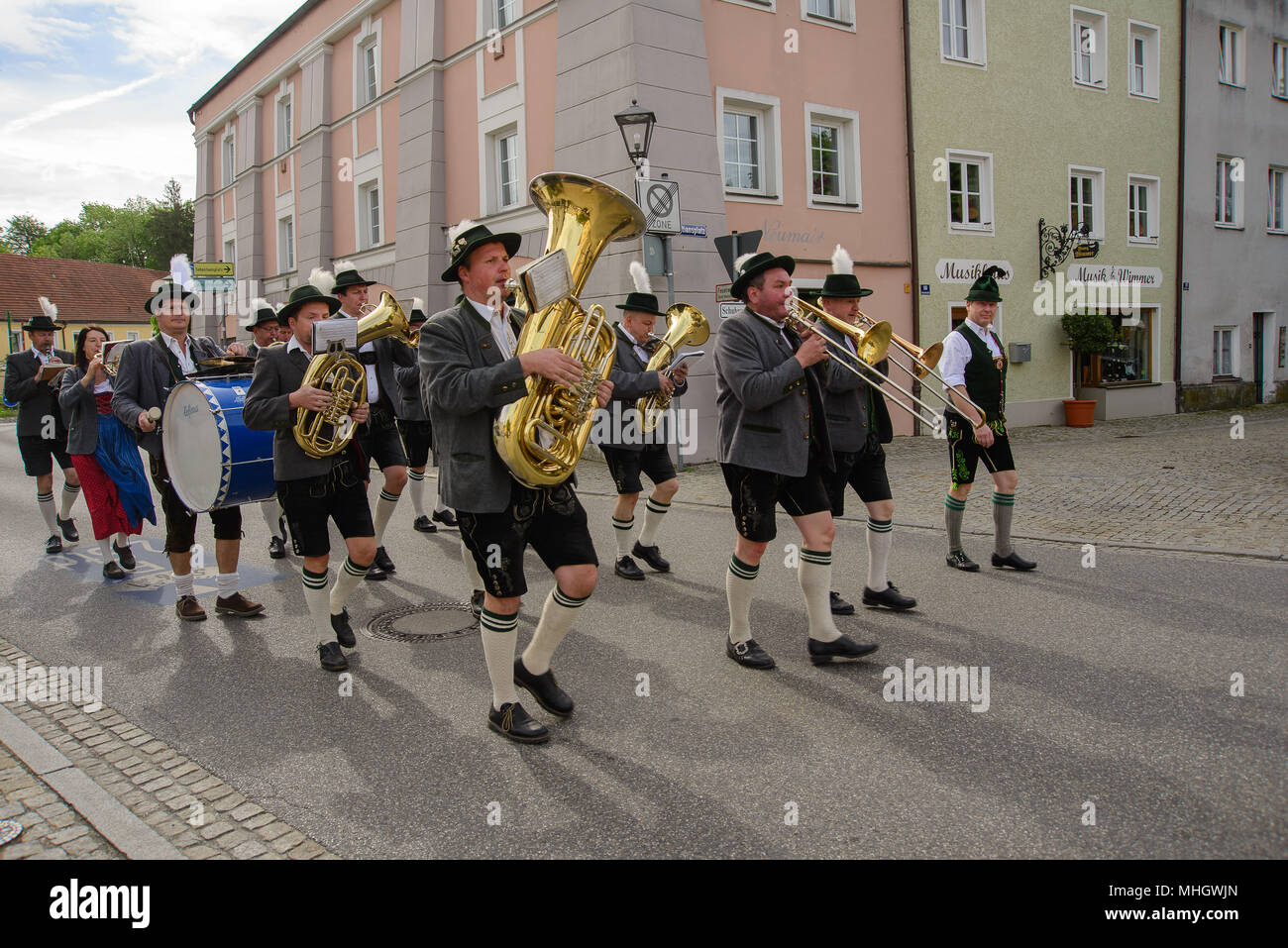 A marching band precedes the parade with the Maypole Stock Photo - Alamy