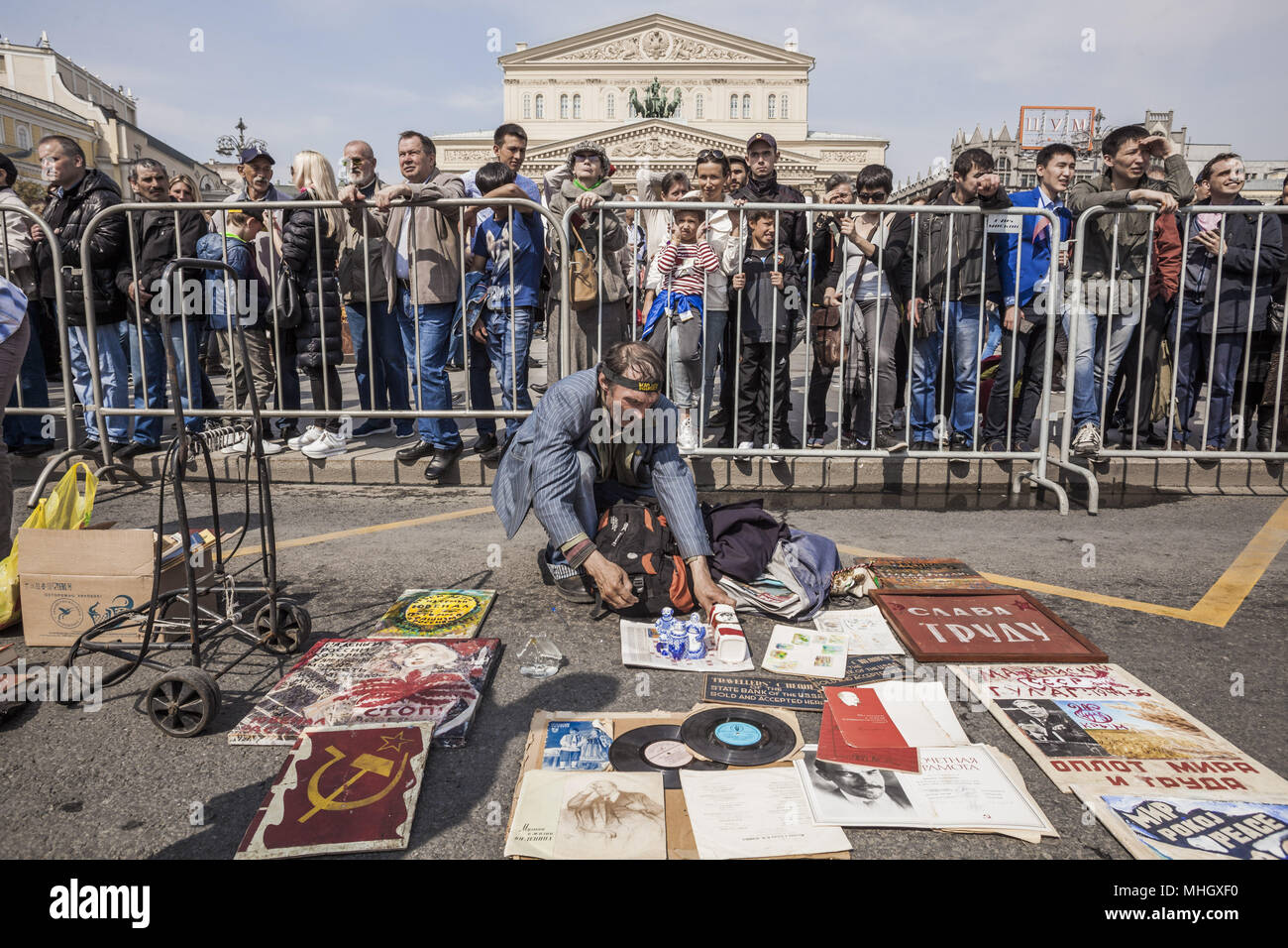 Moscow, Moscow, Russia. 1st May, 2018. Man sells old soviet stuff ...