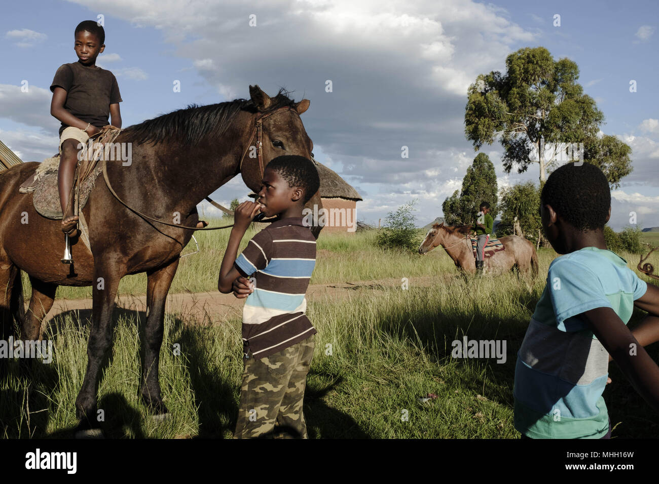 Xhosa boys hi-res stock photography and images - Alamy
