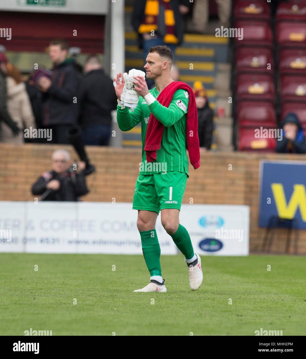 Goalkeeper trevor carson hi-res stock photography and images - Alamy