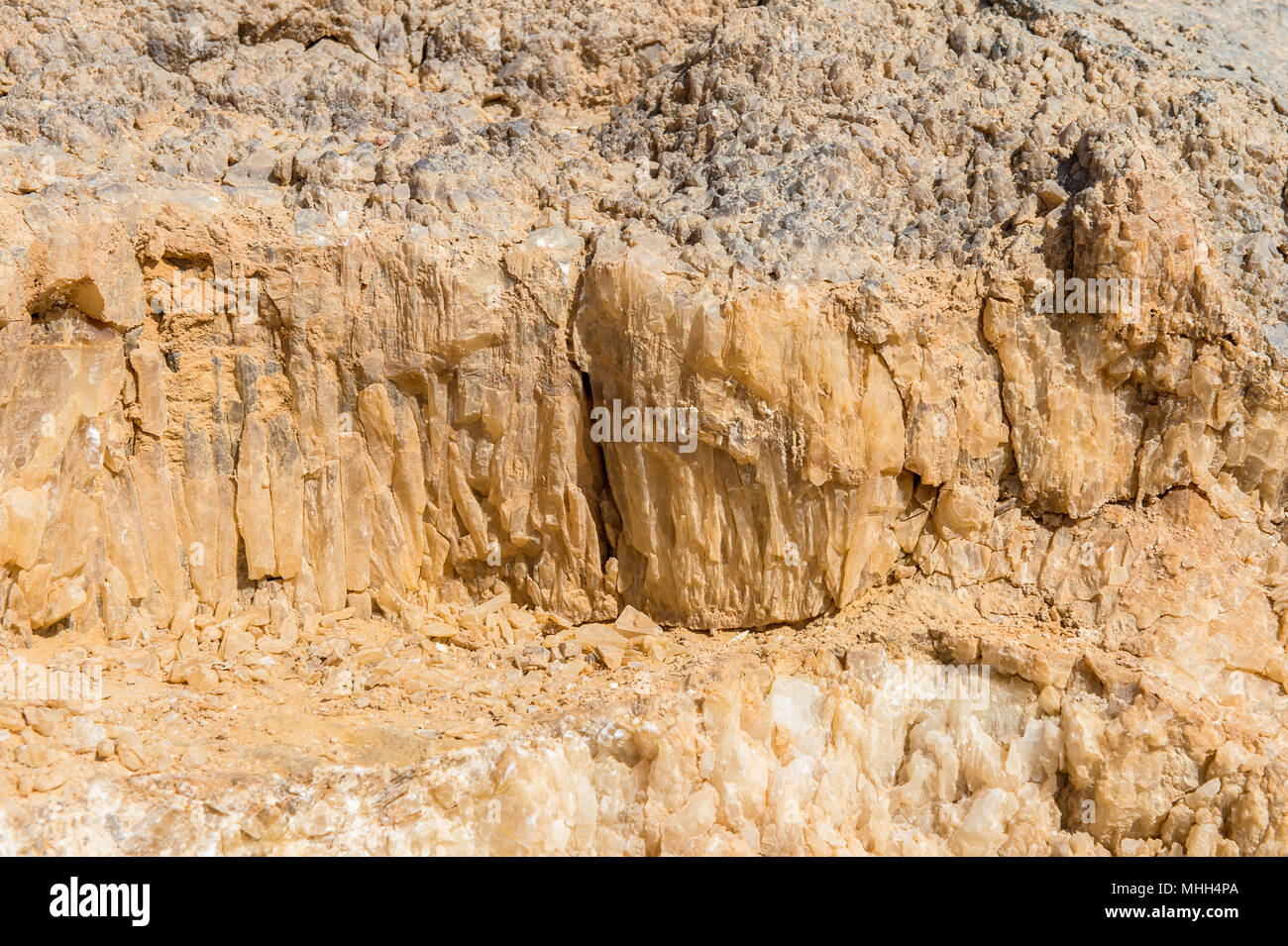 Quartz structure of the Crystal Mountain between the Bahariya and ...