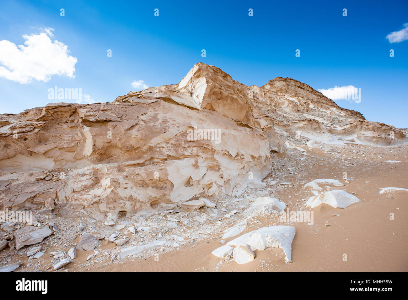 Beautiful view of the limestone formations of the White Desert, a ...
