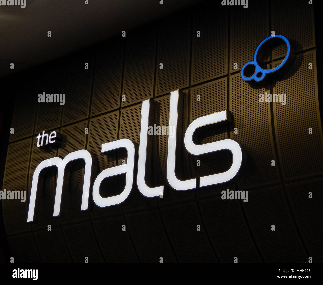 Basingstoke malls hi-res stock photography and images - Alamy