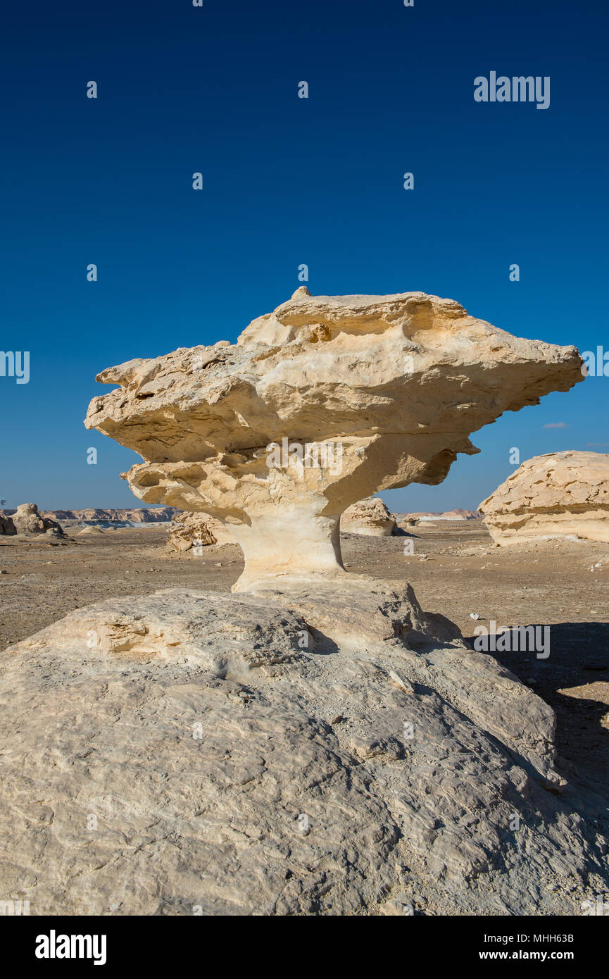 Mushroom rock formations egypt hi-res stock photography and images - Alamy