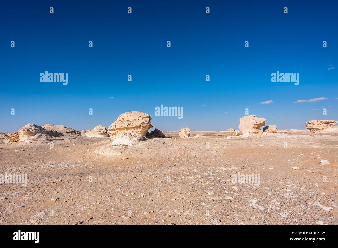 Sahara Desert Sand Formations High Resolution Stock Photography and ...