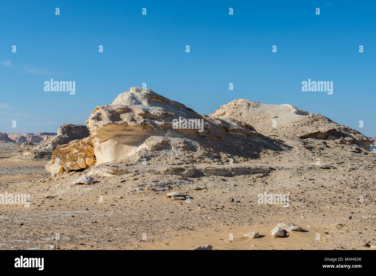 Rock formations at the Western White Desert National Park of Egypt ...