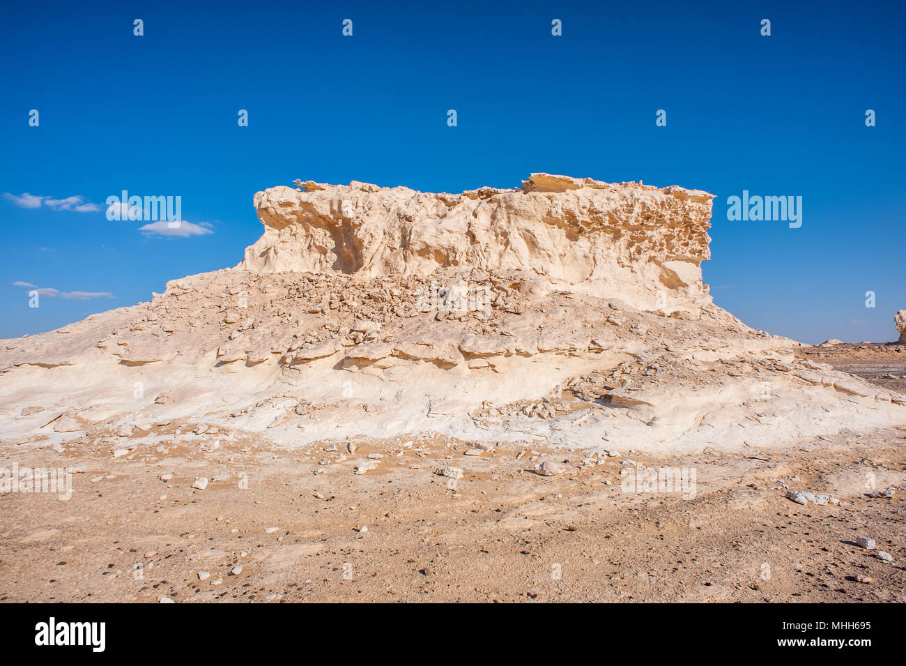 Landscape of the Rock formations at the Western White Desert National ...