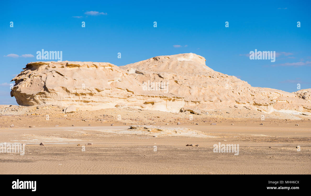 Landscape of the Rock formations at the Western White Desert National ...