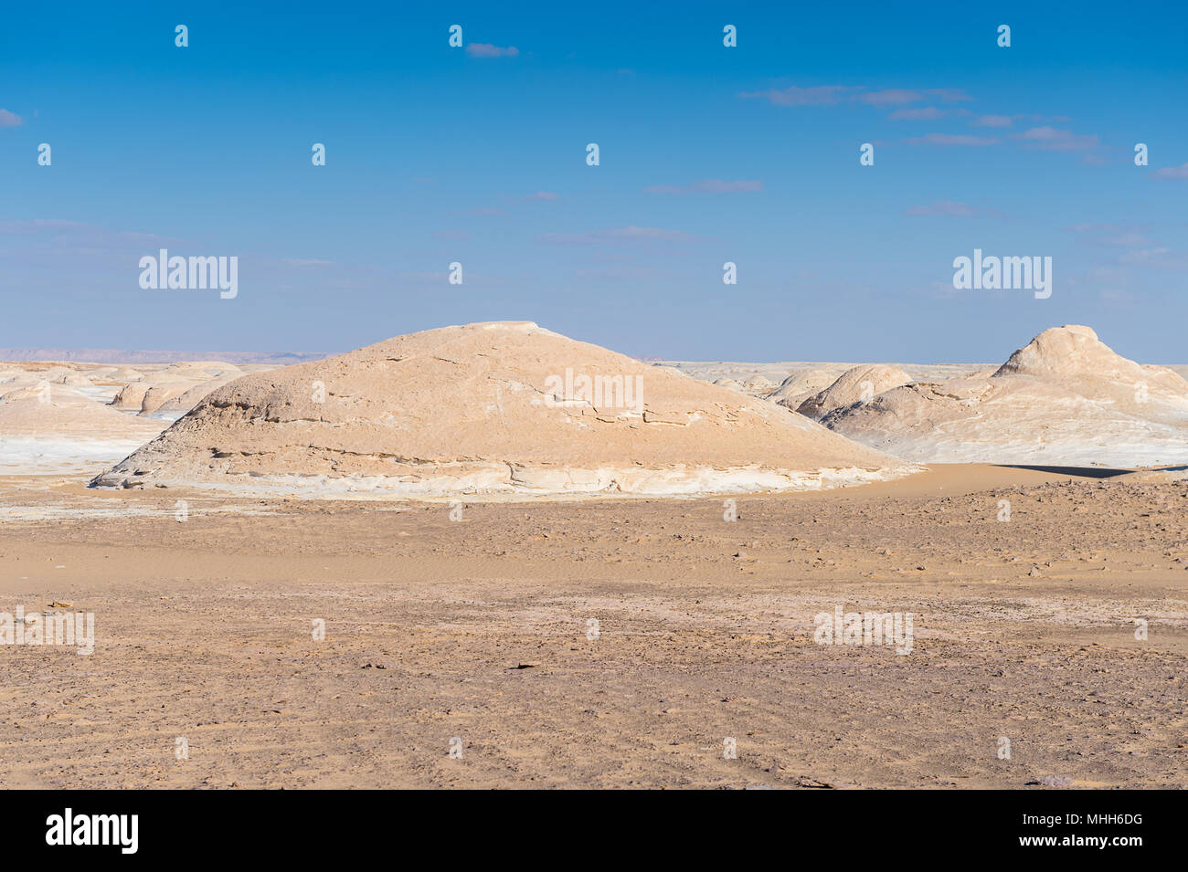 Landscape of the Rock formations at the Western White Desert National ...