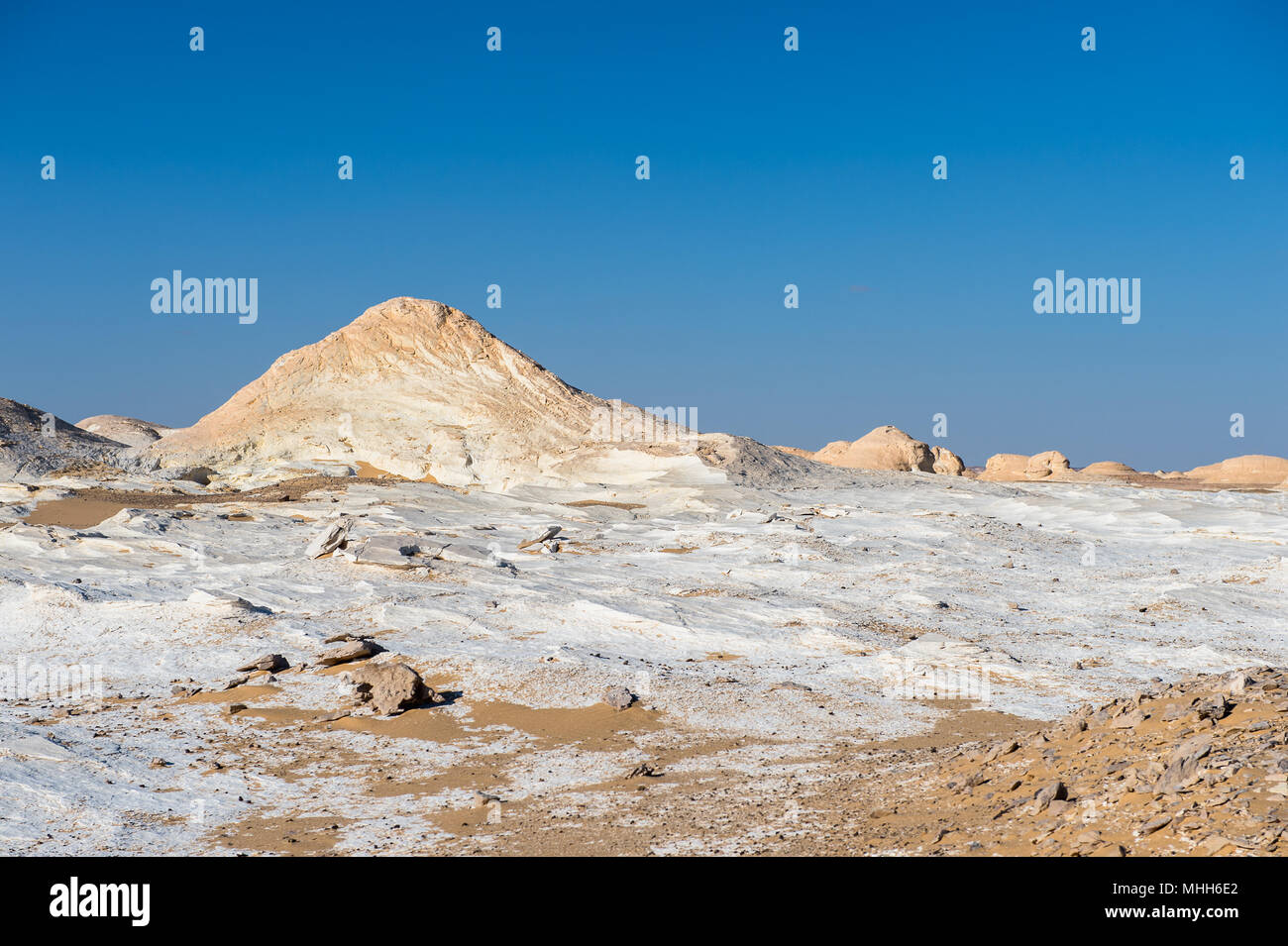 Landscape of the Rock formations at the Western White Desert National ...