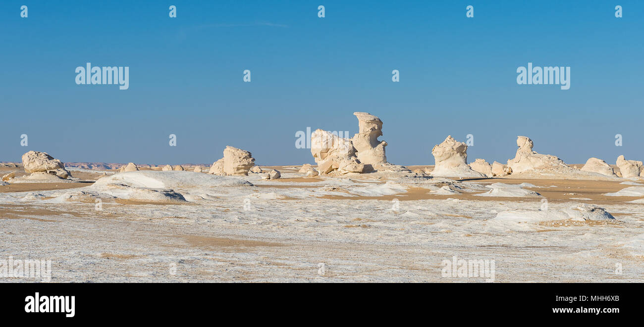 Surface White Desert National Park in Egypt Stock Photo - Alamy