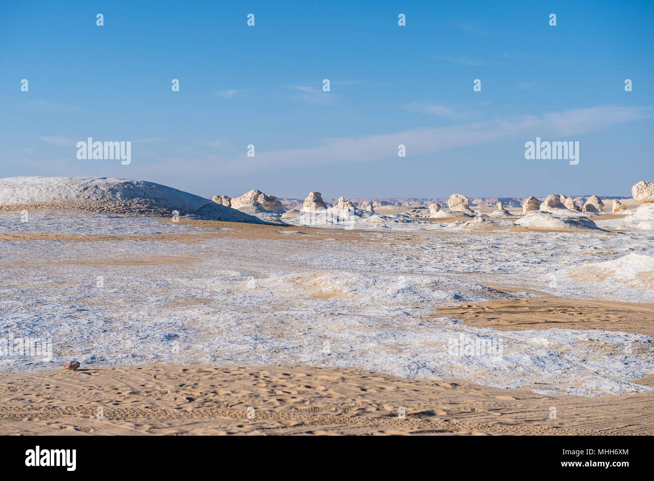 Fantastic Desert Scenery High Resolution Stock Photography and Images ...