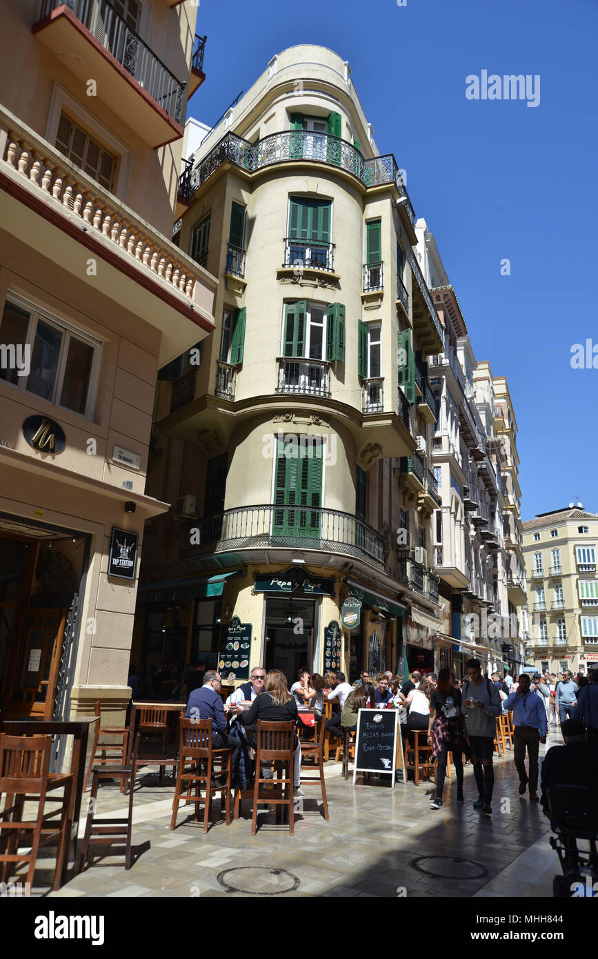 Malaga, Andalusia, Spain Outdoor cafe Stock Photo - Alamy