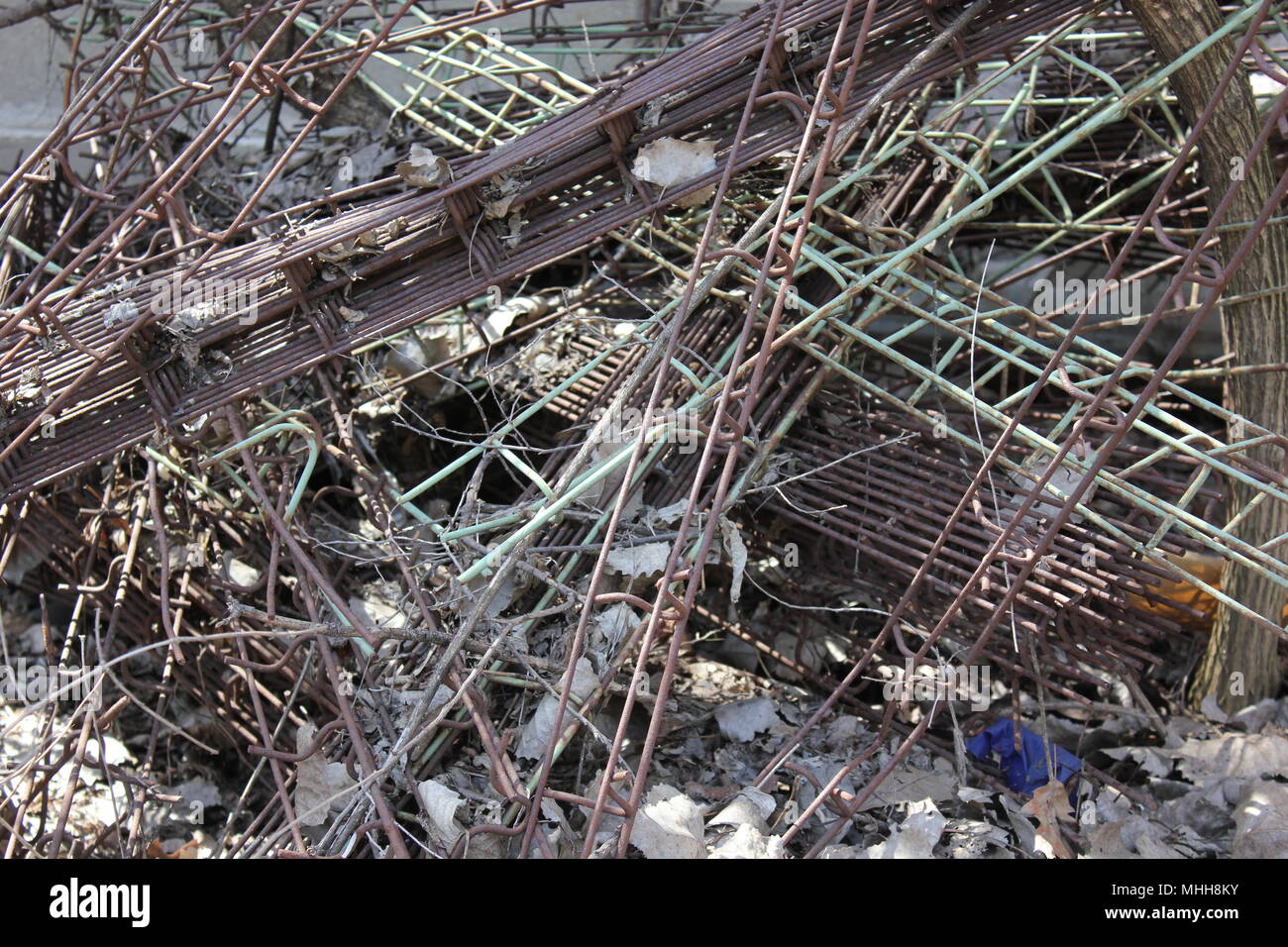 Improper waste disposal hi-res stock photography and images - Alamy