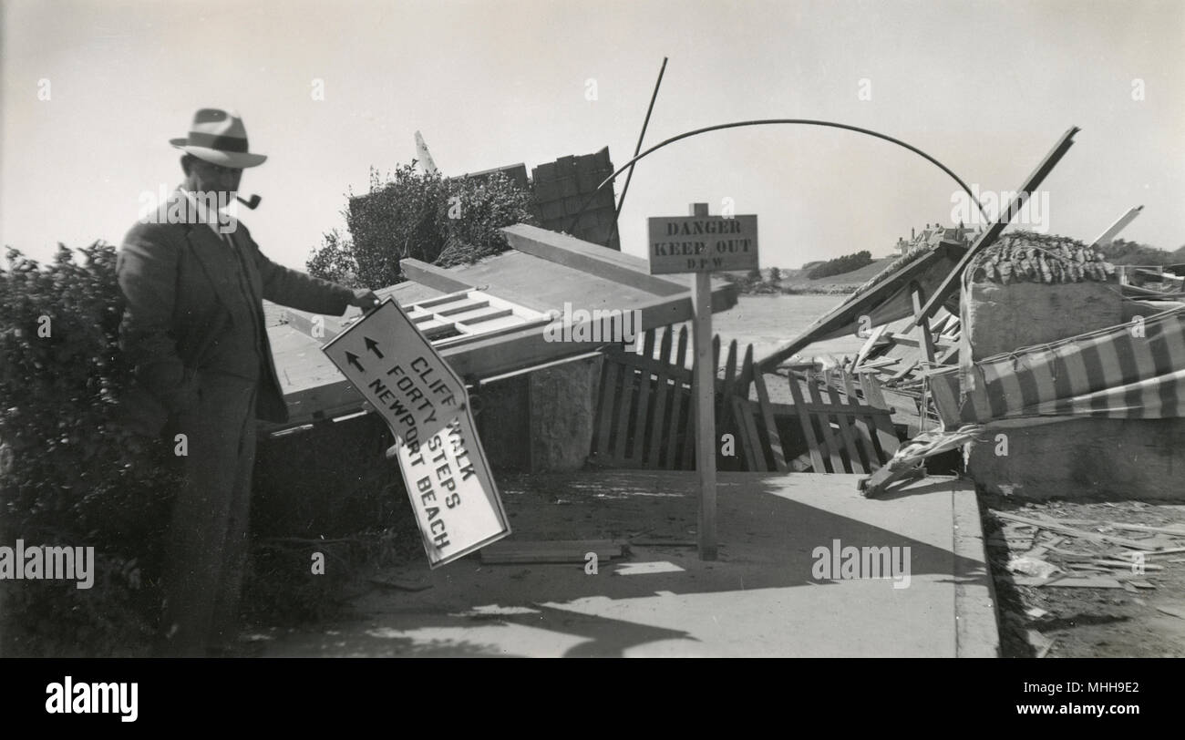 Archival hurricane damage hi-res stock photography and images - Alamy