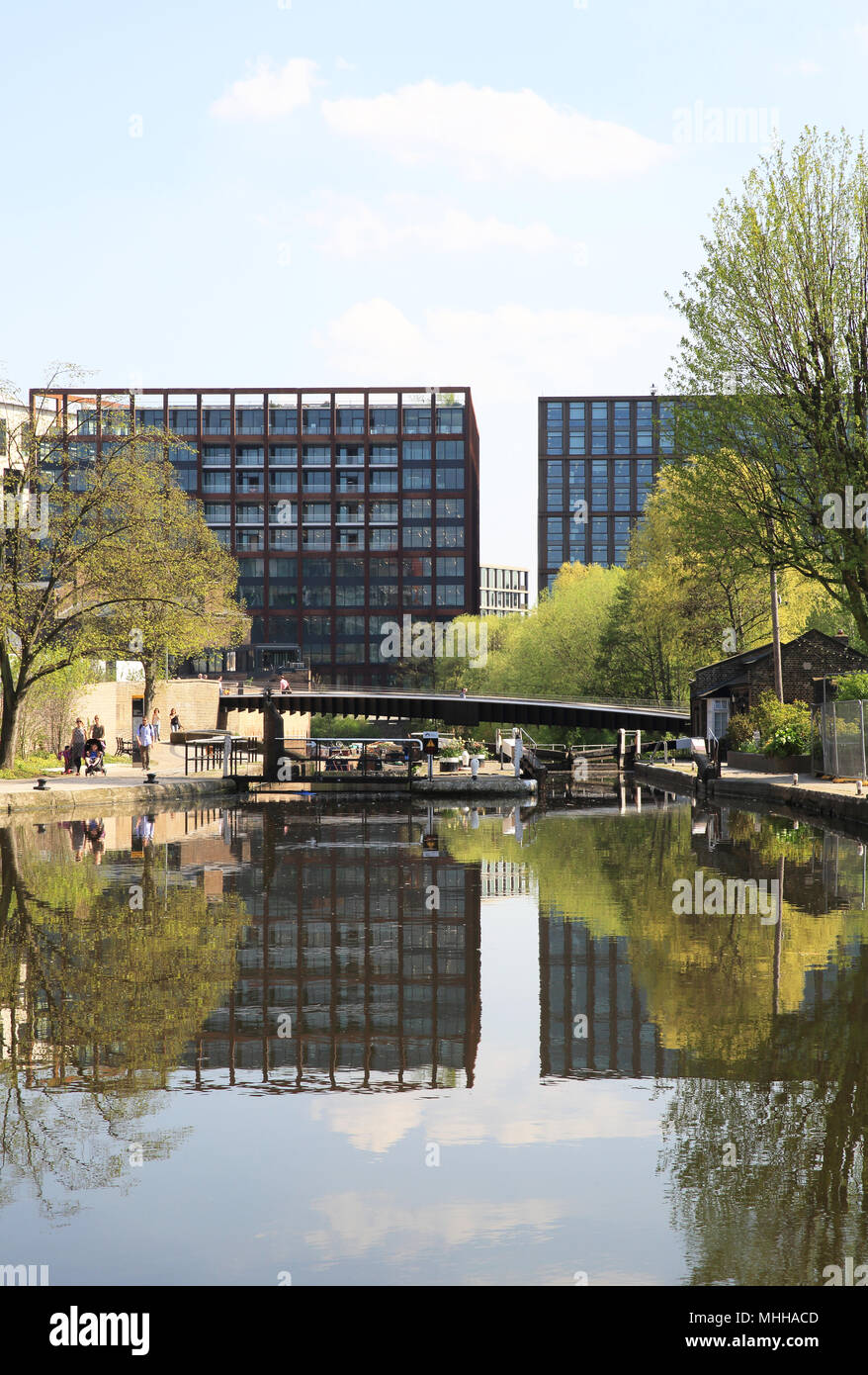 Somers Town Bridge over Regents Canal, at Kings Cross, in London, UK ...