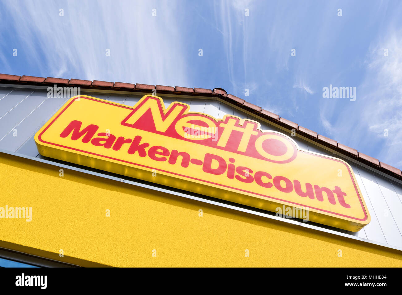 Logo netto hi-res stock photography and images - Alamy