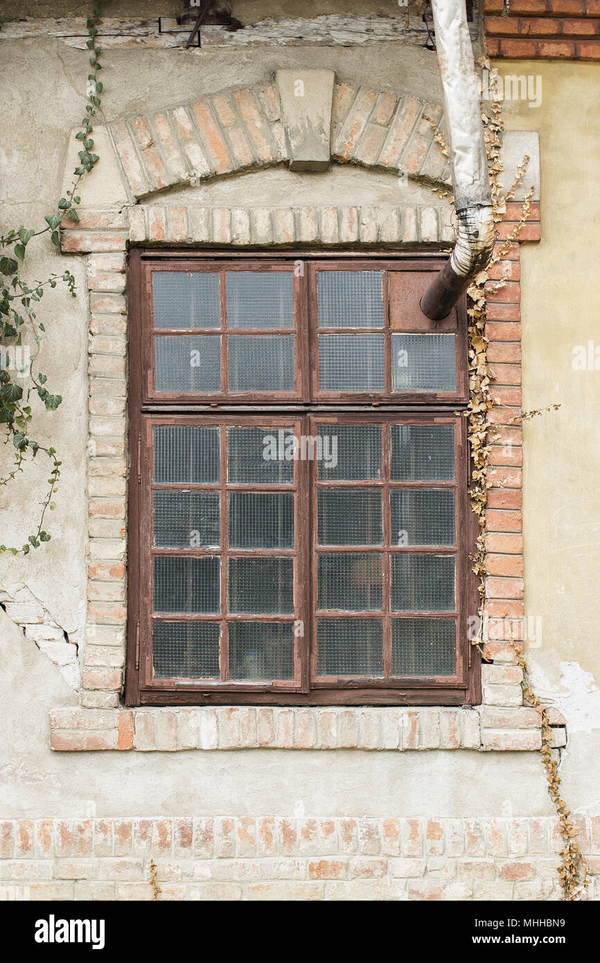 Antique chimney hi-res stock photography and images - Alamy