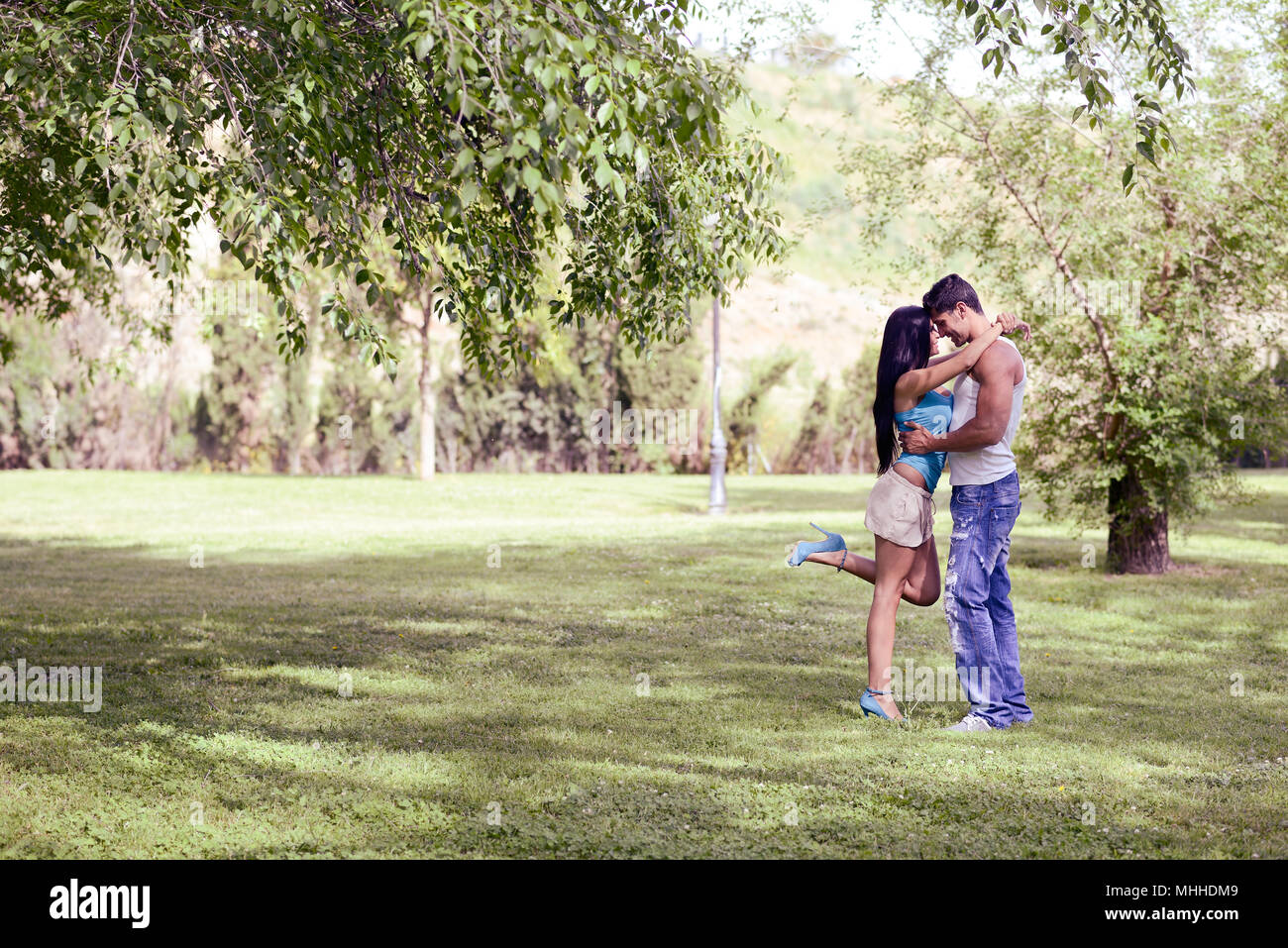 Beautiful lovers kissing hi-res stock photography and images - Alamy