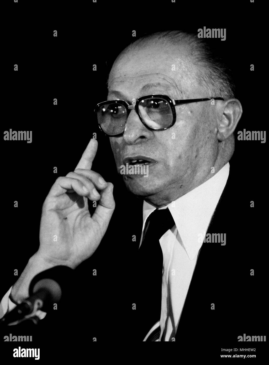 Us paramilitary Black and White Stock Photos & Images - Alamy