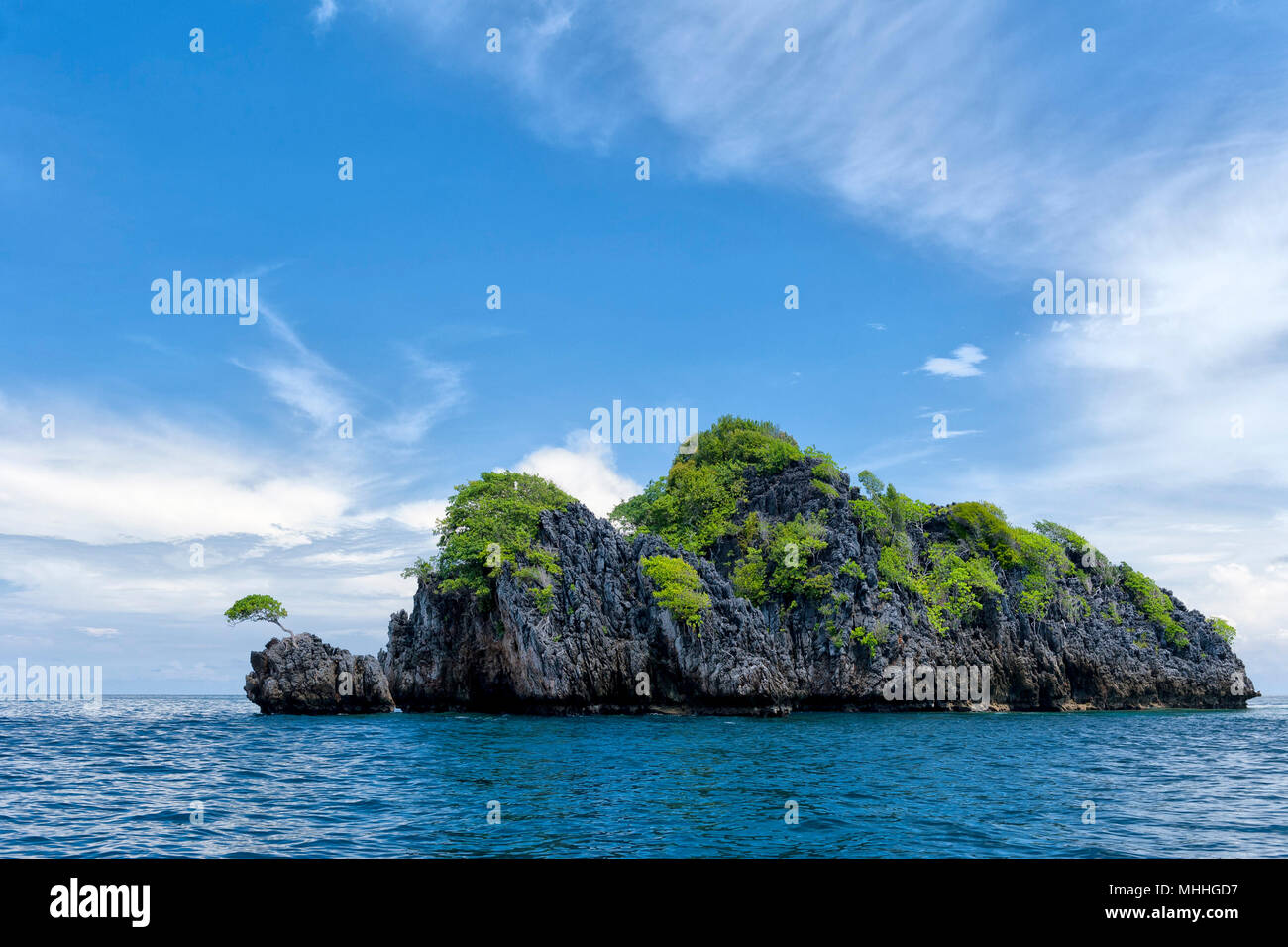 Raja Ampat Tropical Paradise Beach Ocean Sea Crystal Water Clear Sand ...