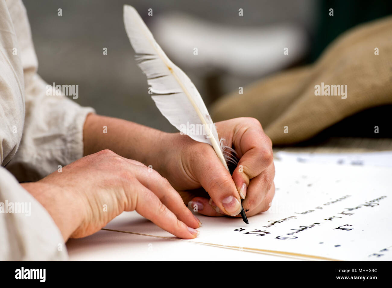 Hand writing quill pen, parchment paper hi-res stock photography and ...