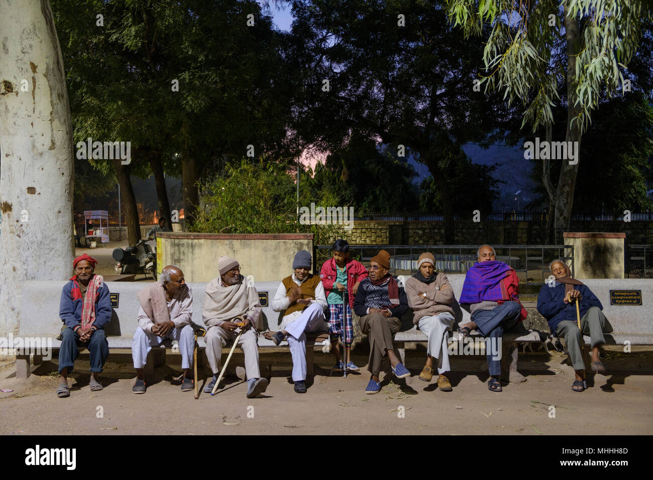 Indian old men hi-res stock photography and images - Alamy
