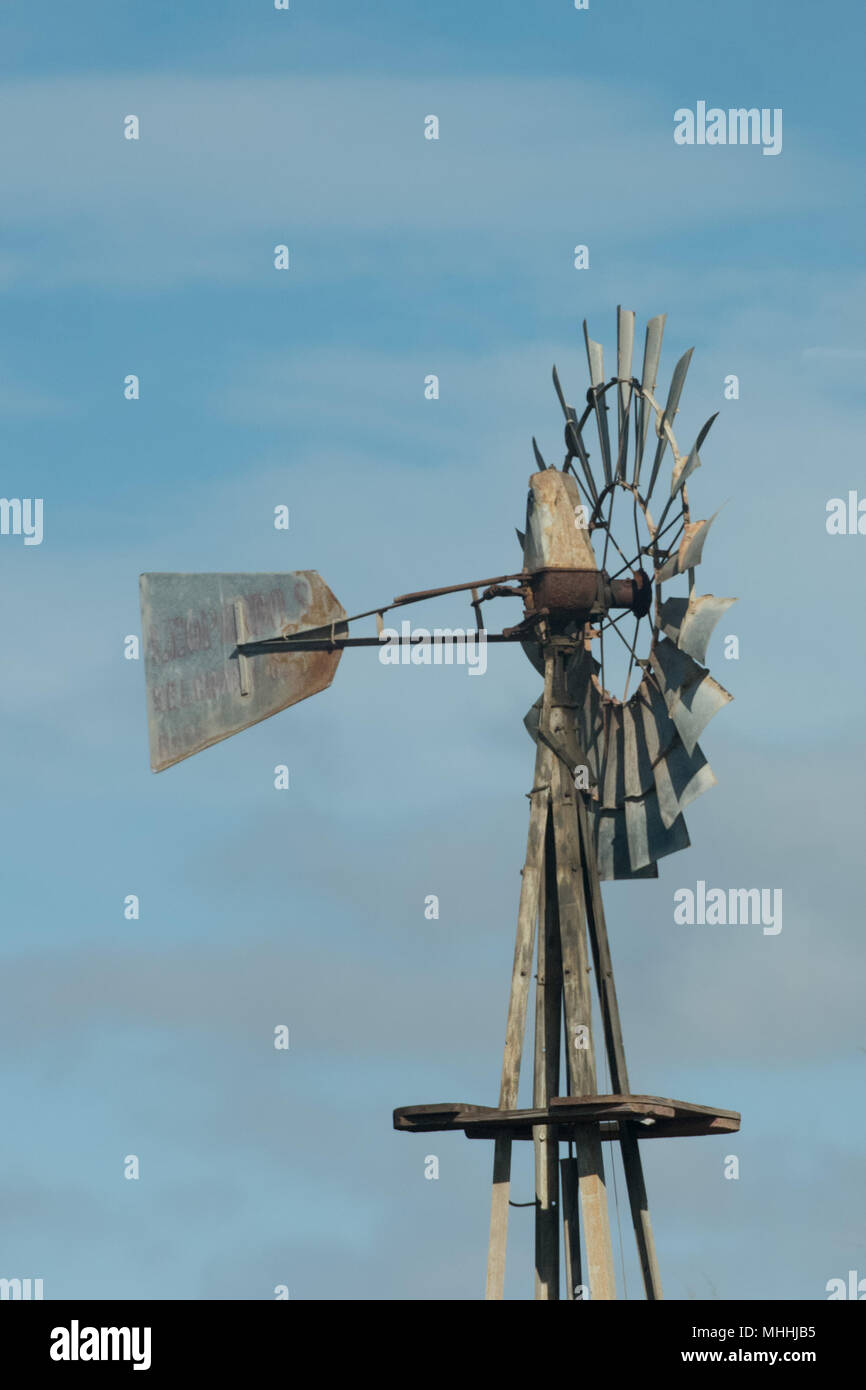 Cowboy windmill hi-res stock photography and images - Alamy