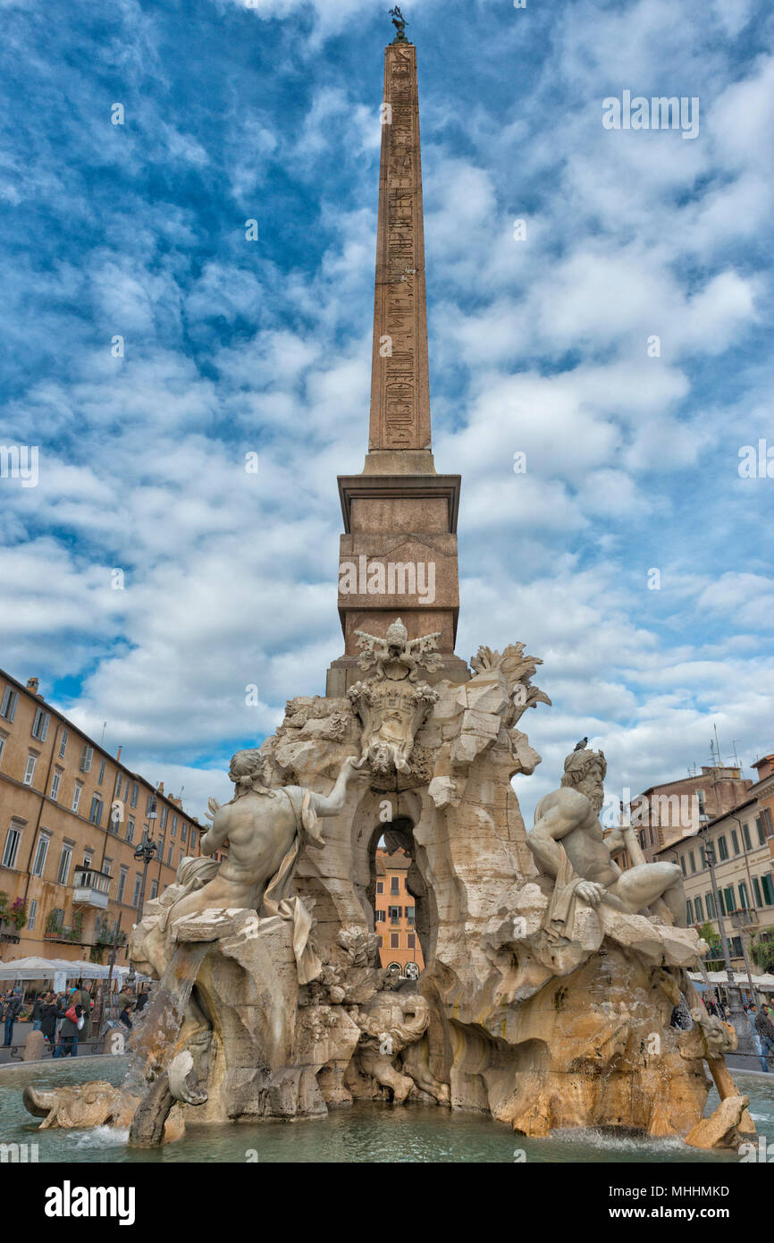 Rome Navona place fountain view Stock Photo - Alamy