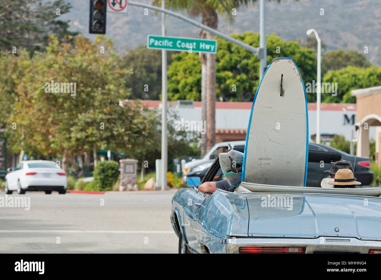 California car surf board hi-res stock photography and images - Alamy