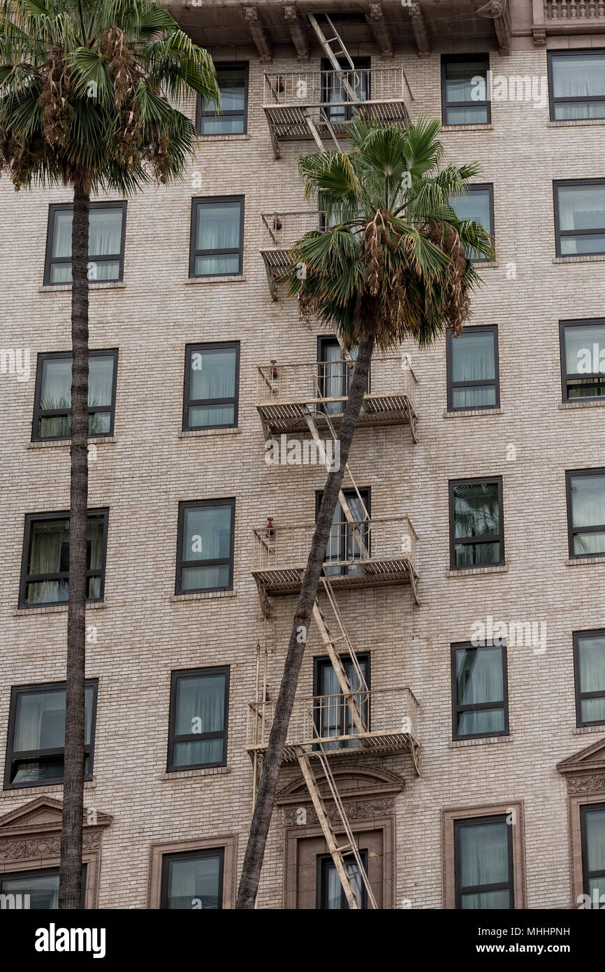 Rusted Fire ladder on abandoned building in Los Angeles Stock Photo - Alamy
